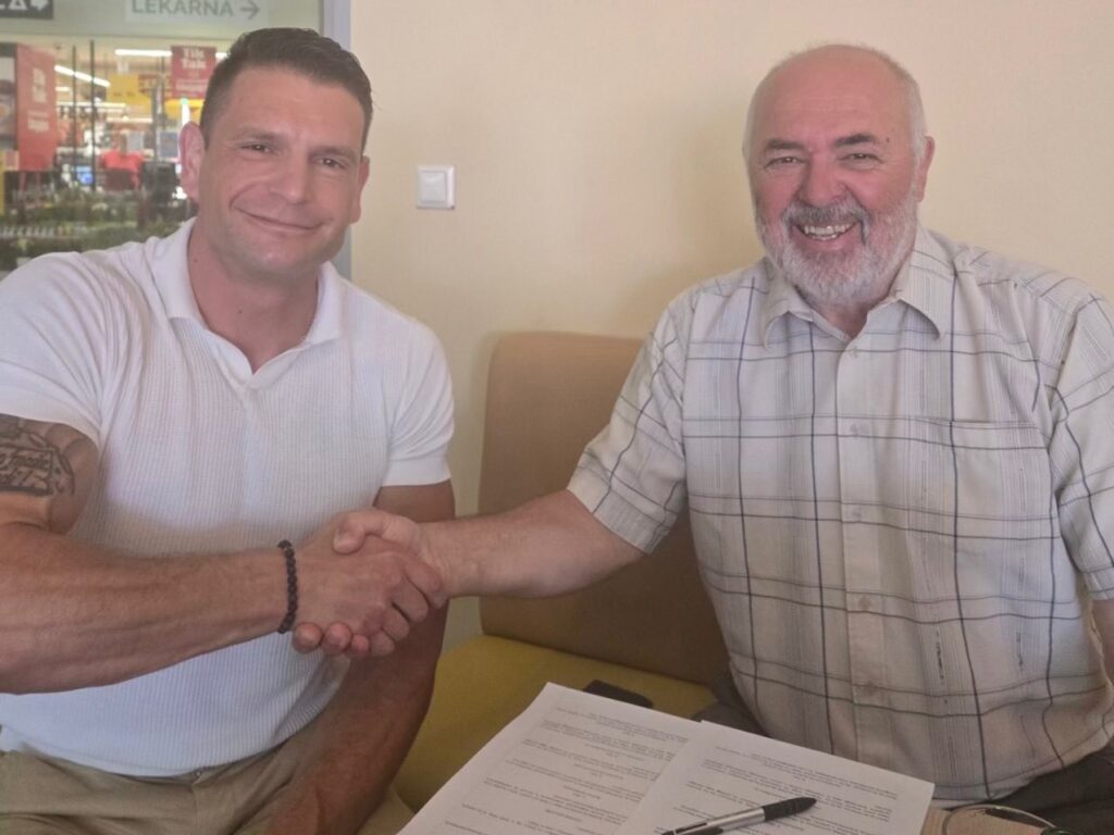 Stranka Resni.ca - edina alternativa politični laži